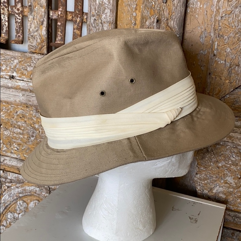 United Hatters Cap Millinery Workers Int' Vintage - Gem